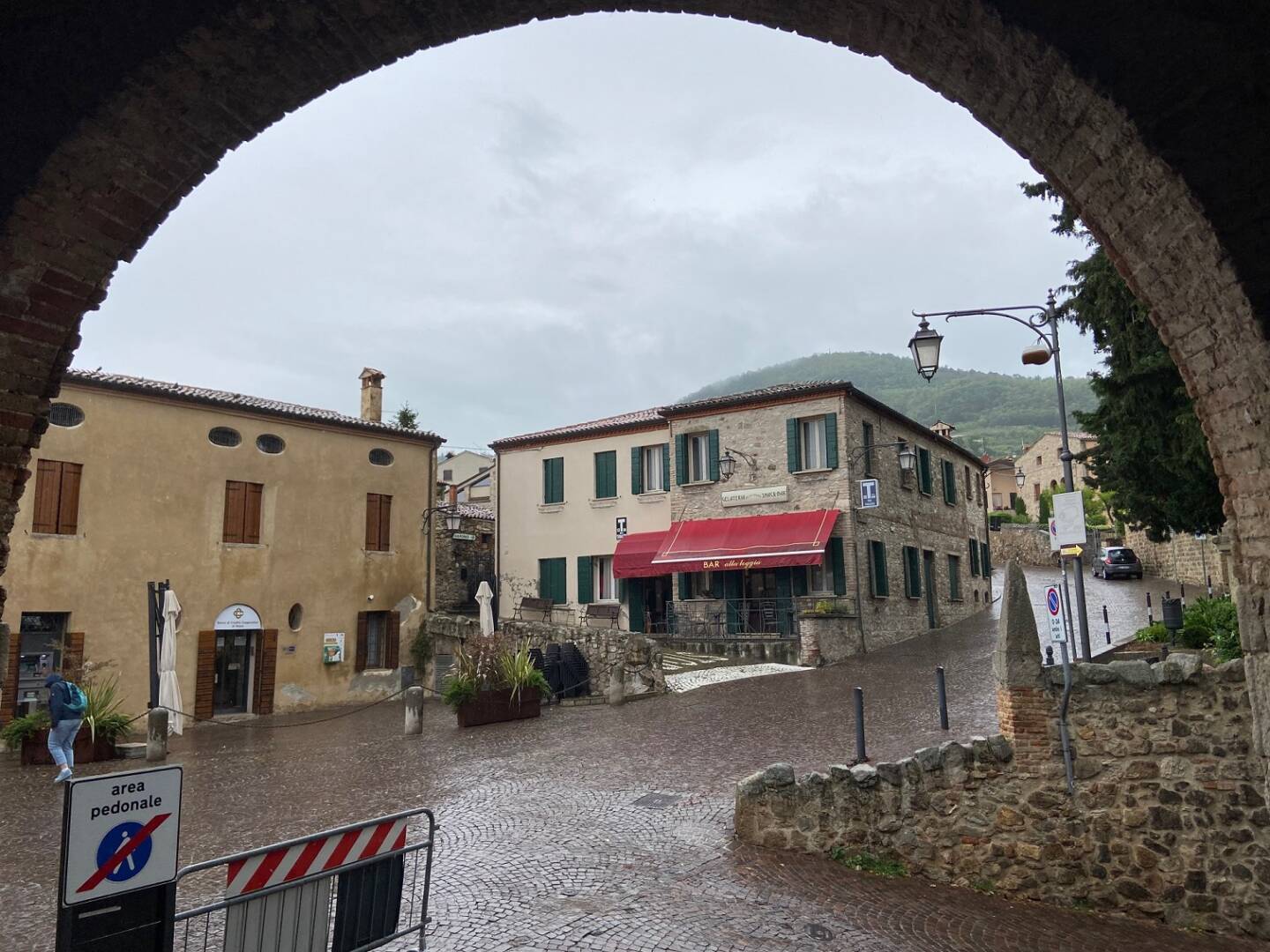 Al Tavern di Arquà Petrarca (Pd) la Cena degli Sfogetti 2023, per non ...